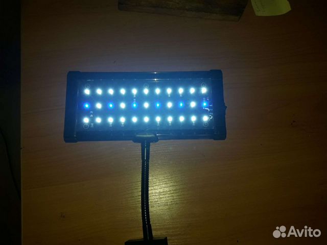 Аквариумный лэд светильник 20 w